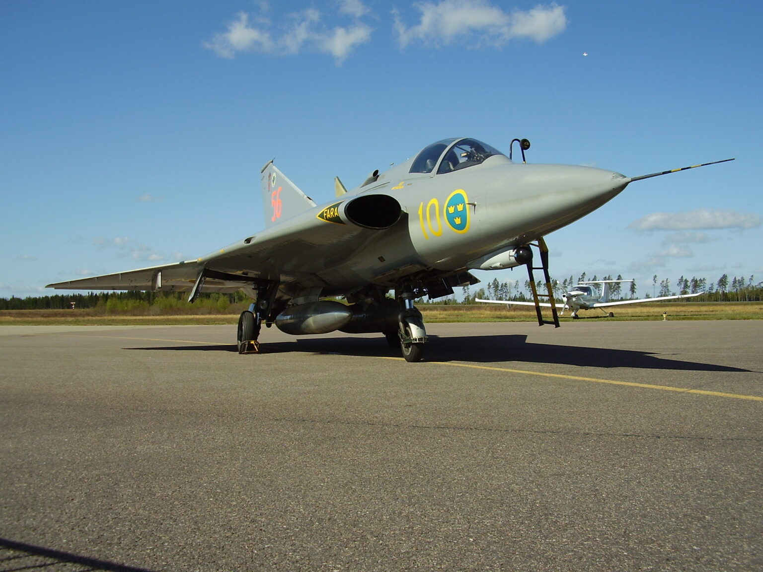 Saab 35 Draken - Double Delta Dragon - PlaneHistoria