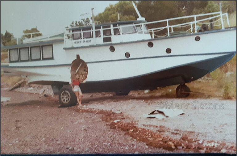The PBY Catalina Converted into a Houseboat - PlaneHistoria