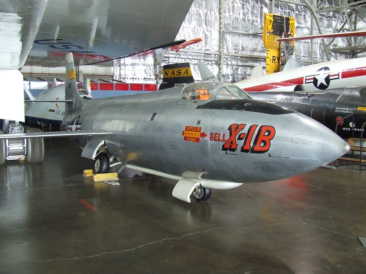 The Bell X-1 - Breaking the Sound Barrier - PlaneHistoria