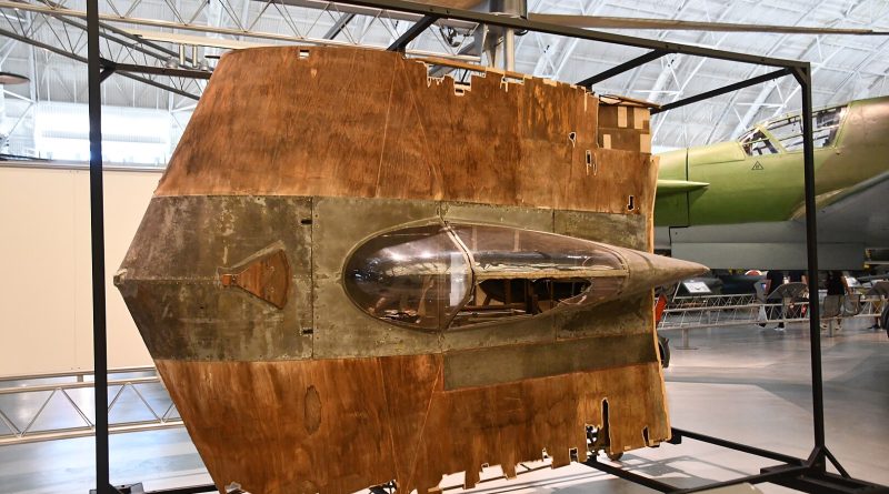 Explore the Revolutionary Horten H.III Flying Wing Concept