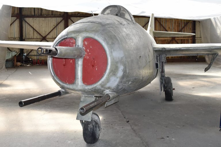 The MiG-9 - Russia's First Jet Fighter - PlaneHistoria