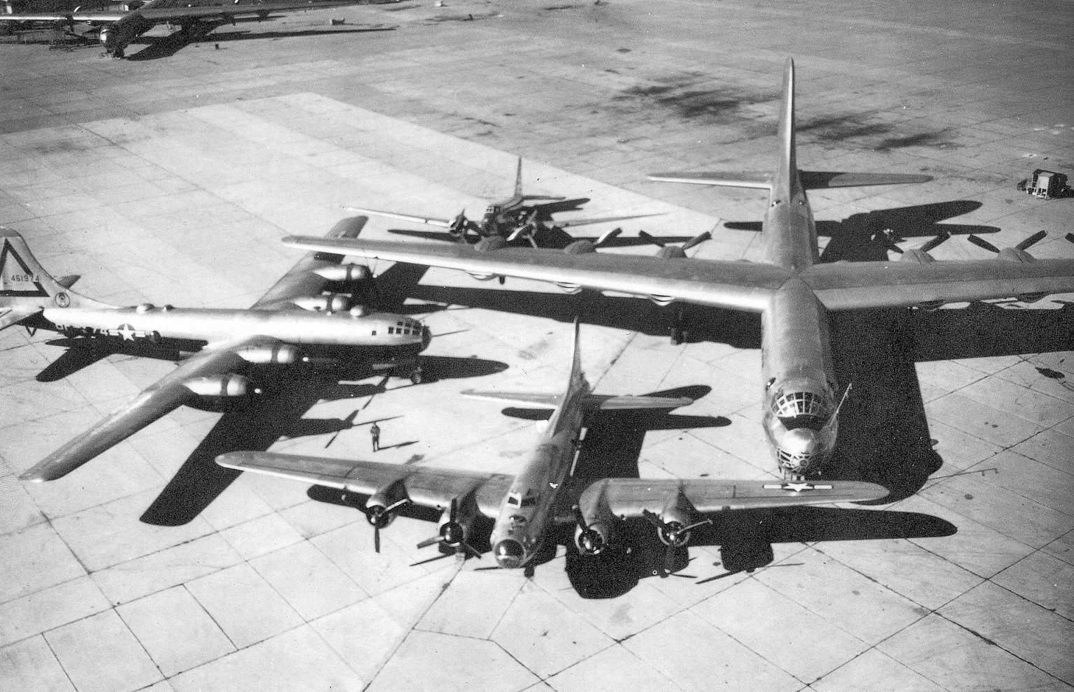 The Scale of the B-36 Peacemaker in 26 Stunning Photos - PlaneHistoria