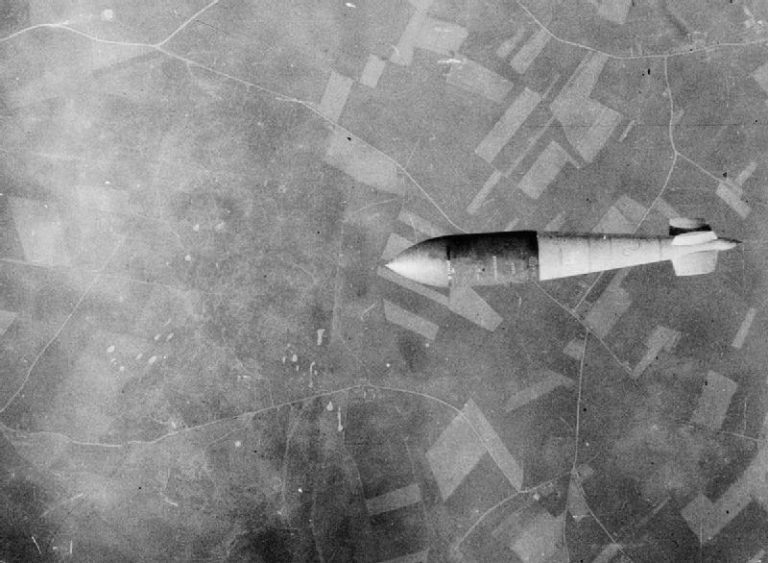 Tallboy: the 12,000 lb Earthquake Bomb - PlaneHistoria
