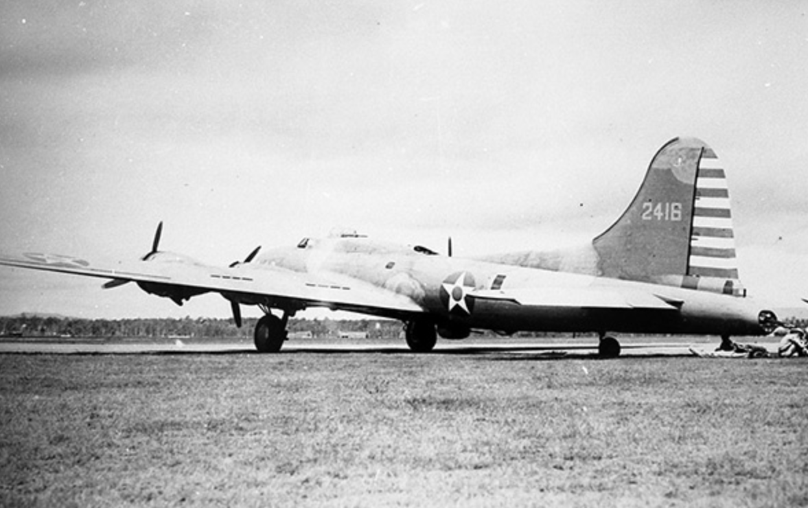 Swamp Ghost: Pacific B-17 Preserved by a Swamp - PlaneHistoria