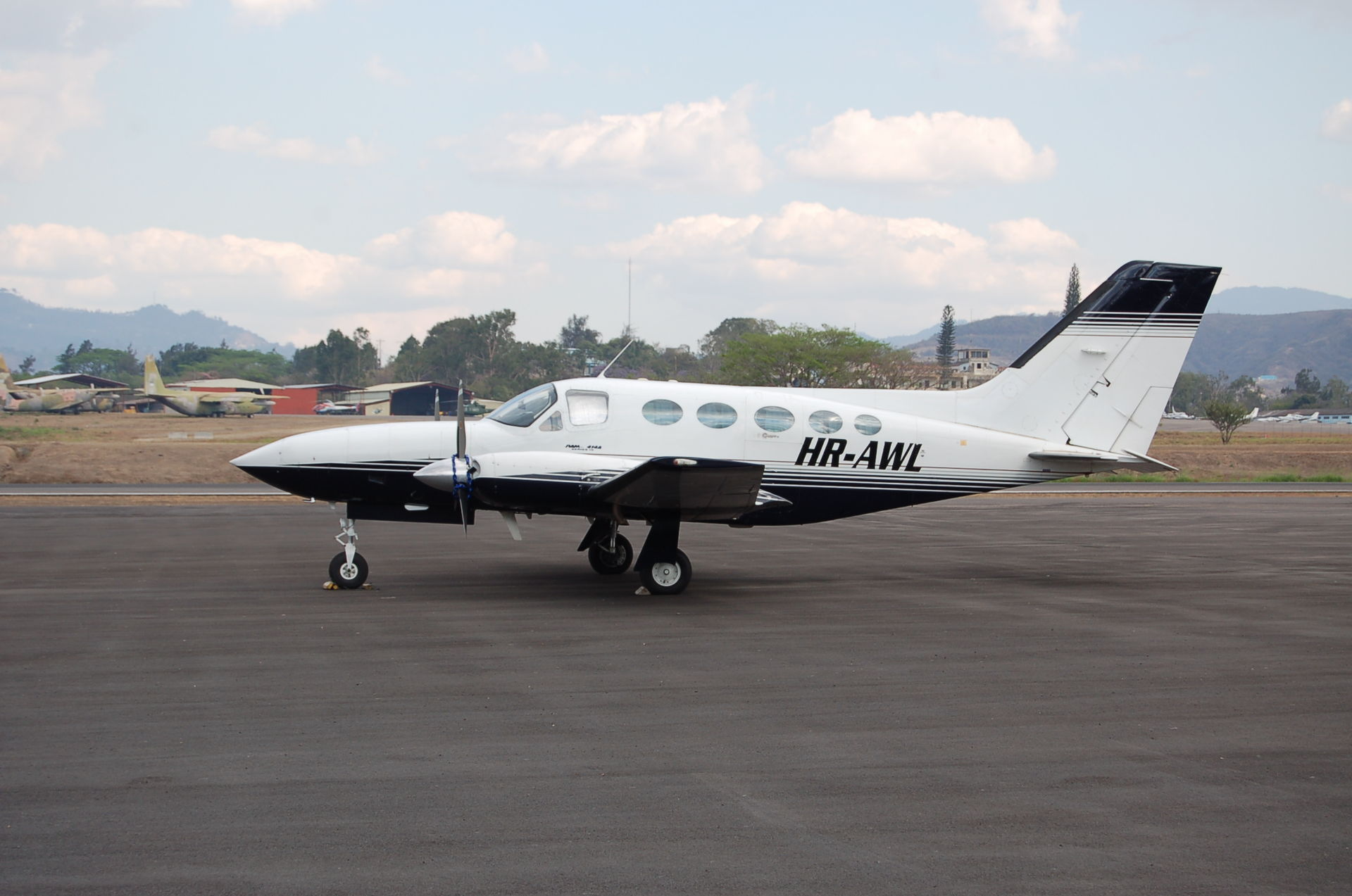 The Cessna 414 is a Popular American Light Aircraft - PlaneHistoria