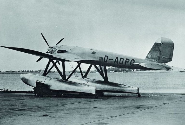 Weird He 119 Carried its Crew Inside the Nose - PlaneHistoria