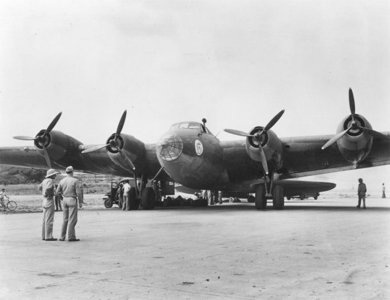 Boeing's XB-15 Paved the Way for Heavy Bomber Design - PlaneHistoria
