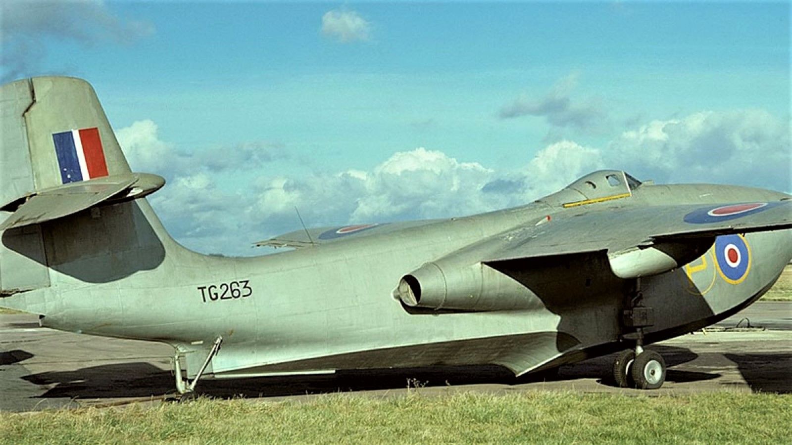 The Saunders-Roe SR.A/1 Was a Pioneering Seaplane Jet - PlaneHistoria