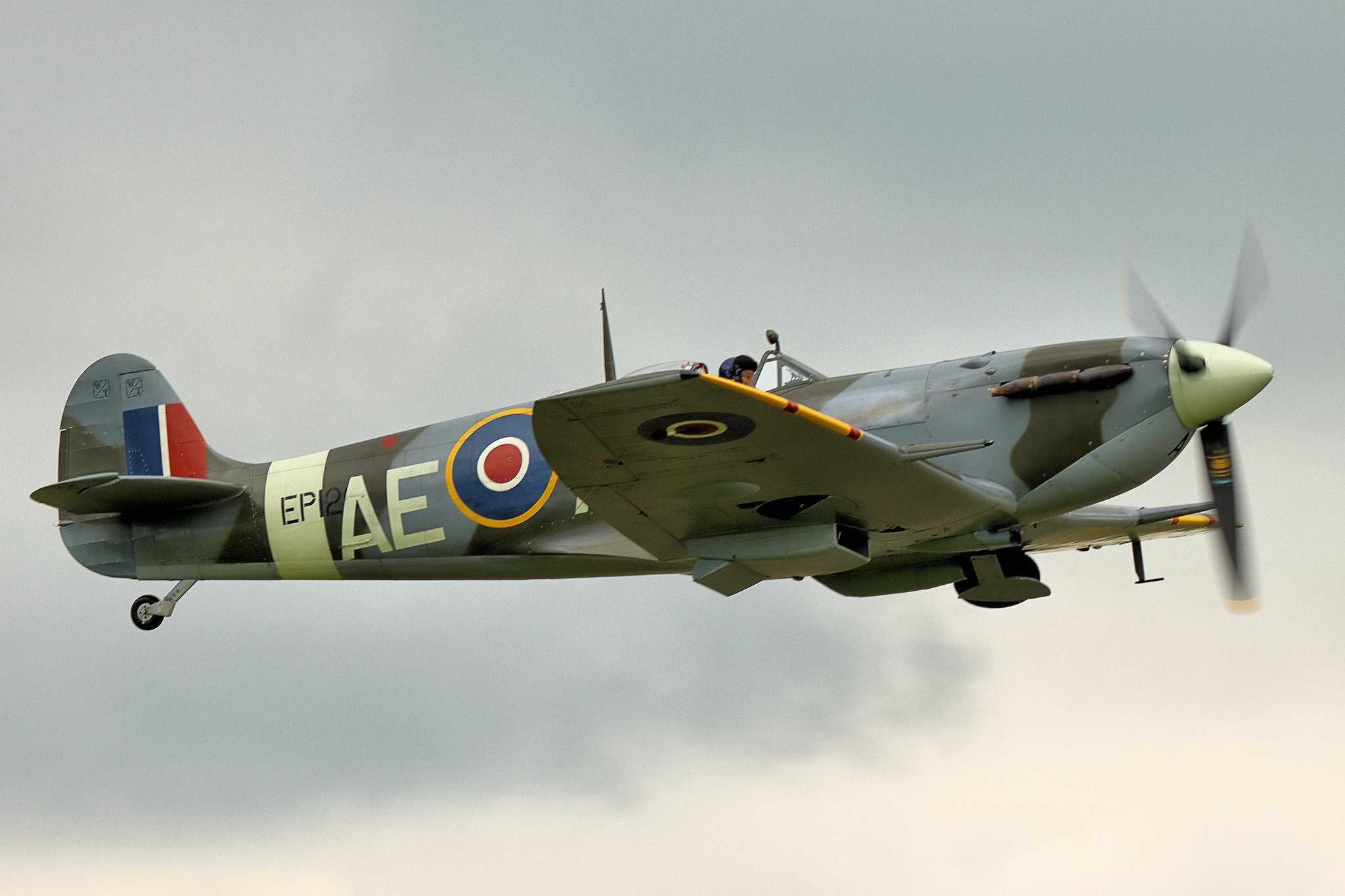 Was the Spitfire the Best Fighter of the War? – Military Zone