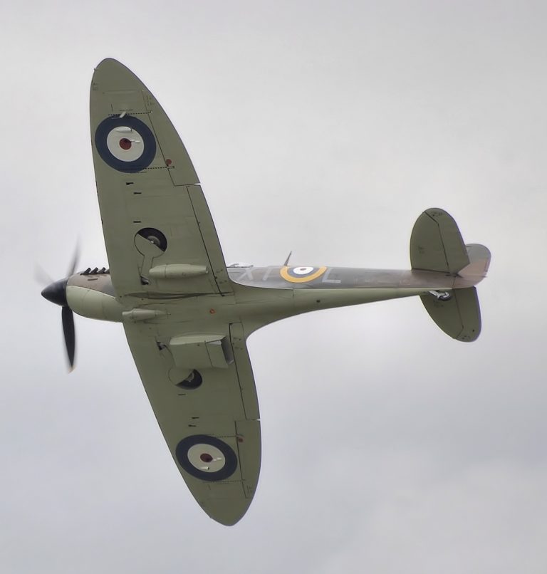 The Spitfire: Best Fighter of the War? - PlaneHistoria