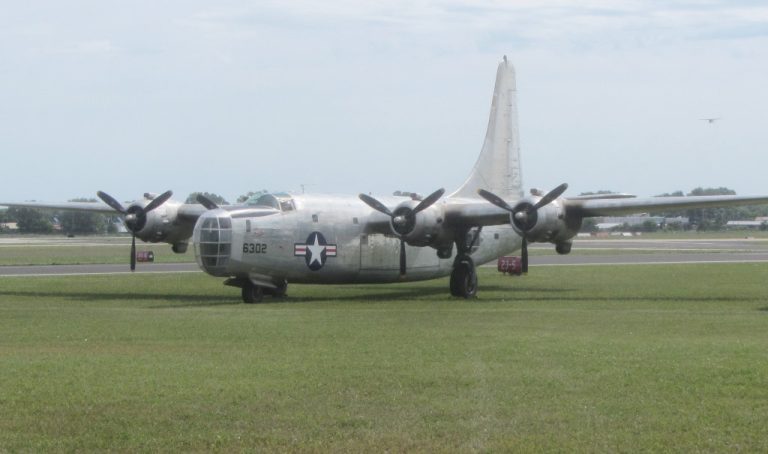 PB4Y-2 Privateer is a Maritime Patrol Legend - PlaneHistoria